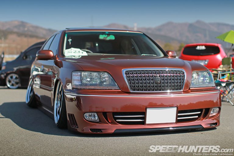 Tips Memodifikasi Toyota Crown Yang Penting Anda Tahu - Skinner Autoworks